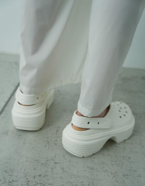 emmi SPRING SHOES COLLECTION New Balance / PUMA / UGG / Teva / le coq sportif / CROCS / LACOSTE ...